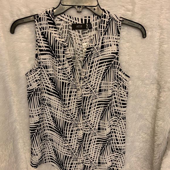 Apt. 9 | Tops | Light Weight Blouse Tank Top | Poshmark